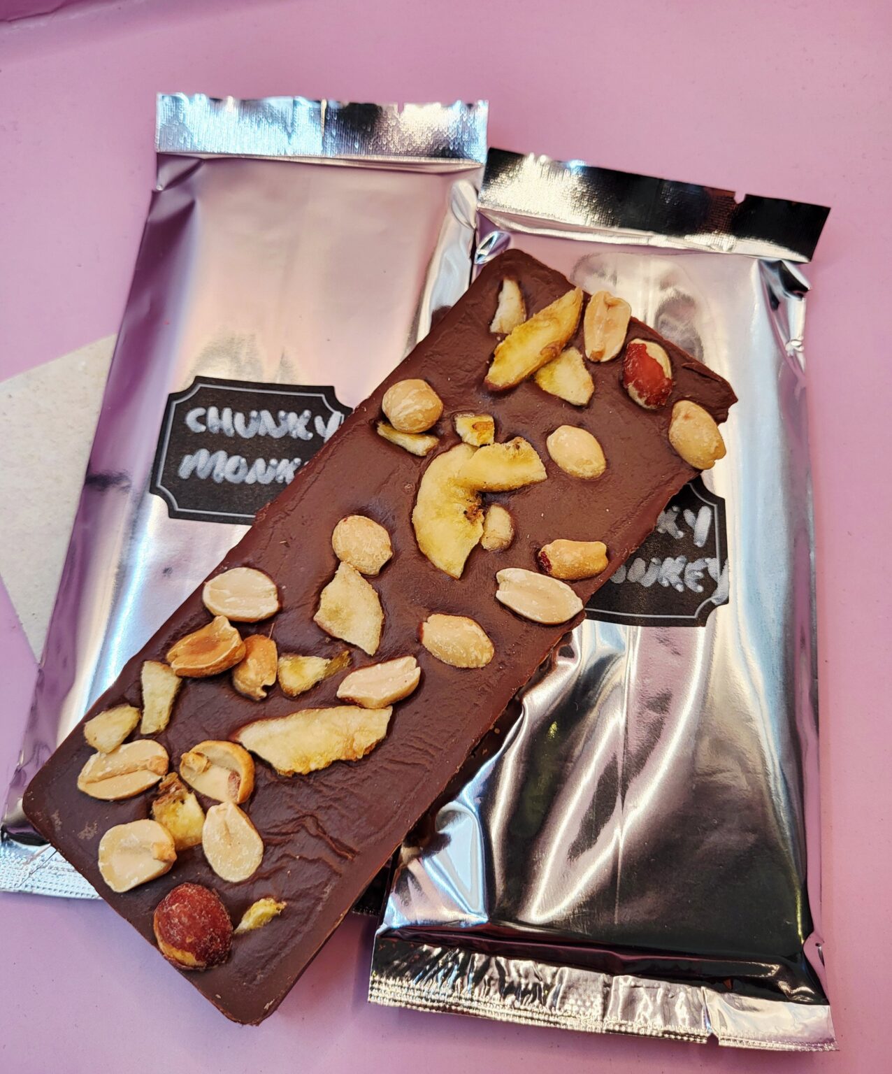 Chunky monkey Ghirardelli chocolate bar 200mg – Cannabliss Creations Inc.