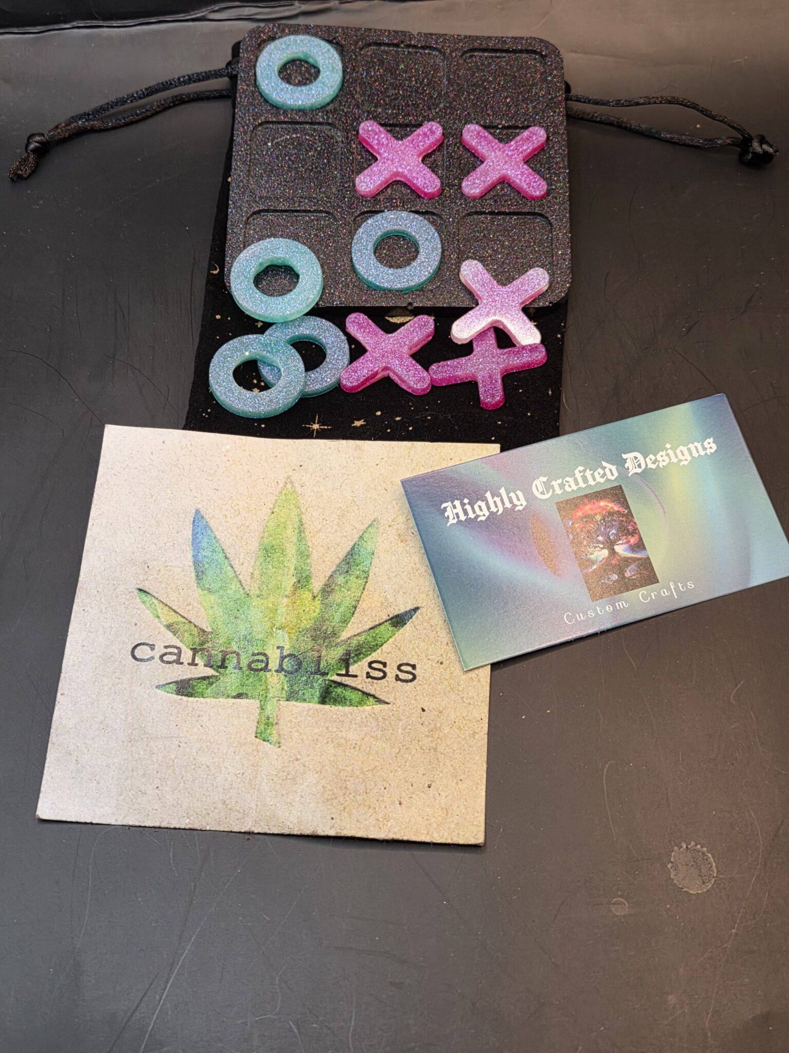 Tic-Tac-Toe Travel Board – Cannabliss Creations Inc.
